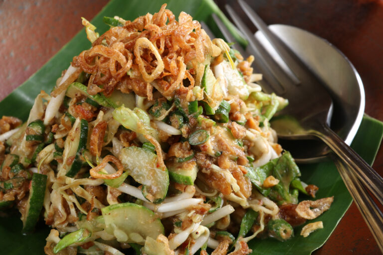 Essen in Indonesien: Typische Gerichte & was sie kosten - Urlaubstracker