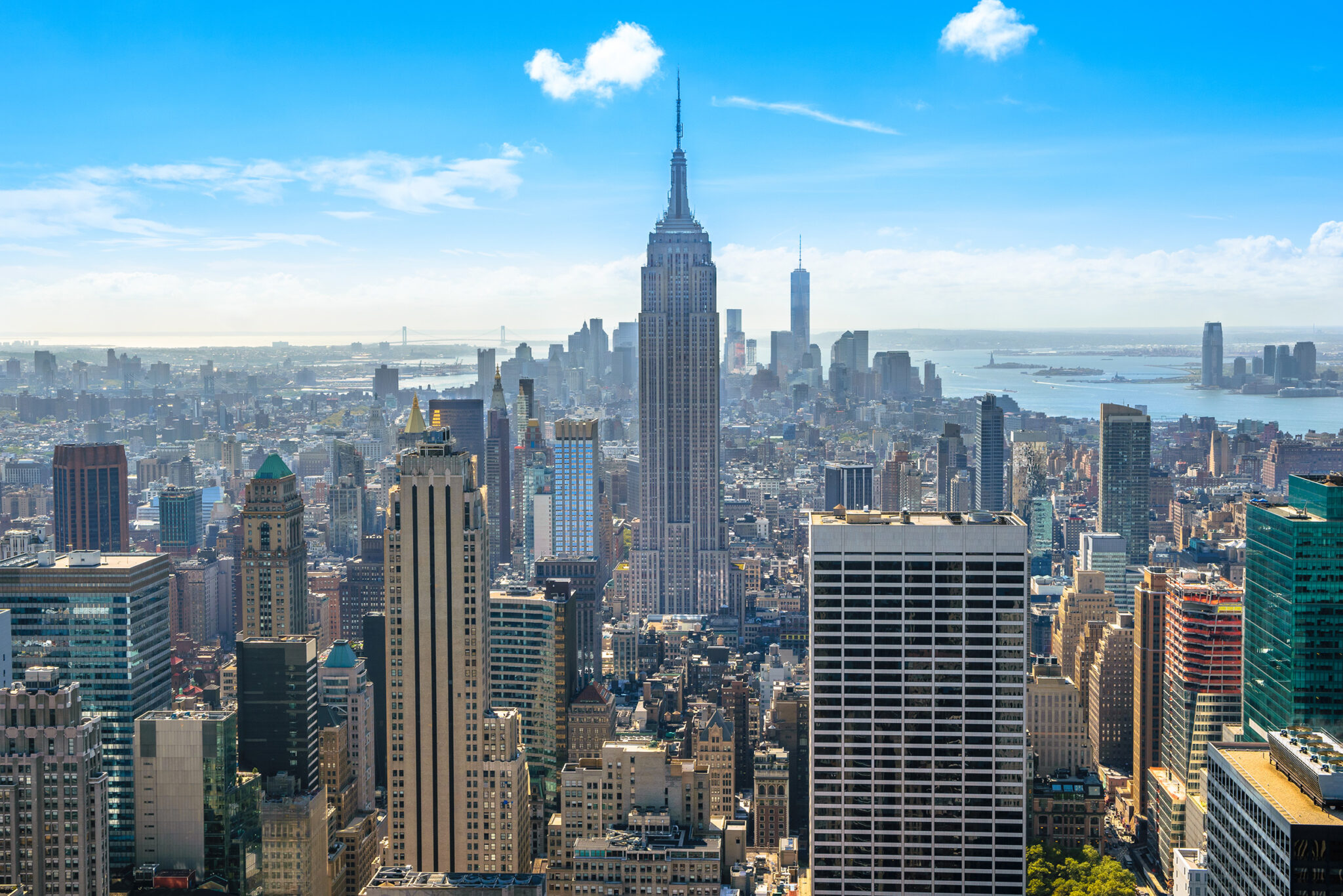 Mega-Metropole New York City: 6 Tage im super zentralen Hotel mit Flug ...