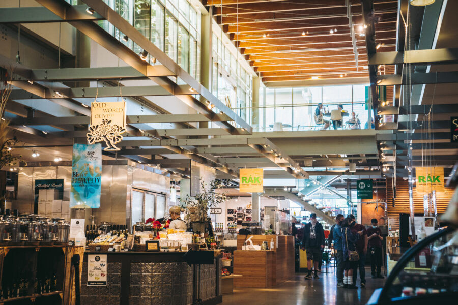 Entdeckt Michigans Sehenswürdigkeiten zu allen Jahreszeiten