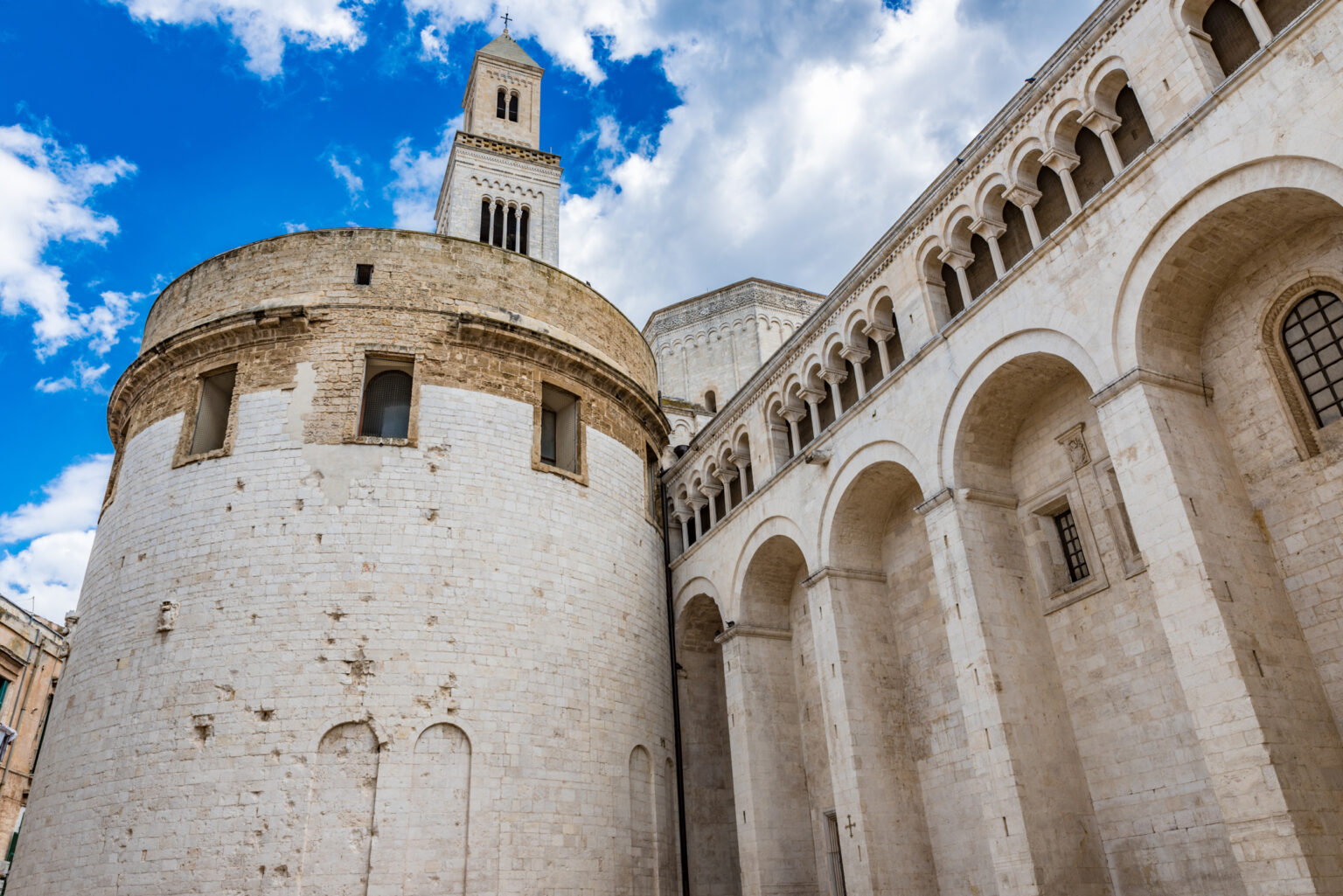 Bari Sehenswürdigkeiten: Tipps für die italienische Hafenstadt